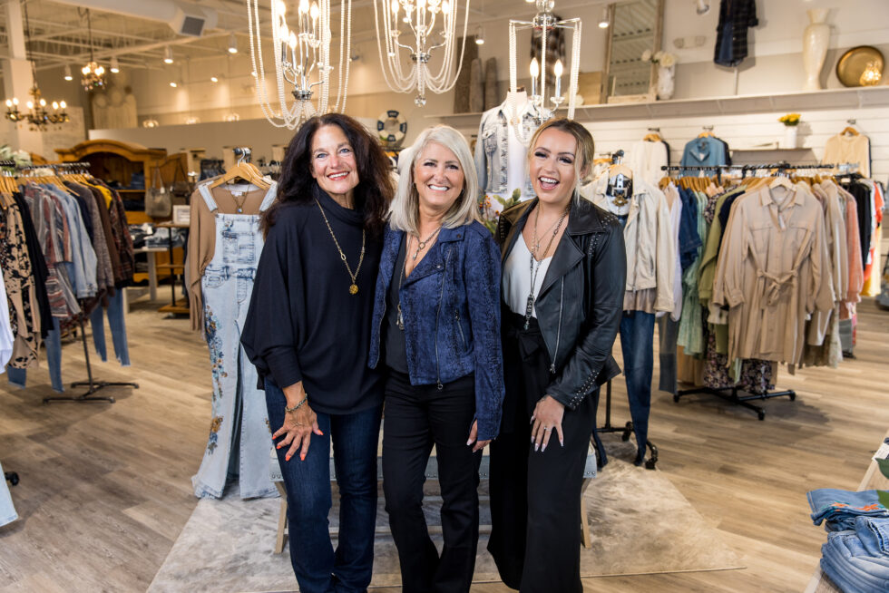 Mainstream Boutique Of Stillwater - St. Croix Valley Magazine